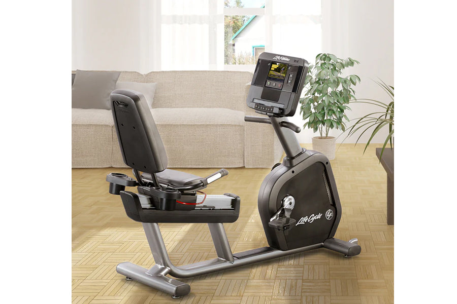 Life Fitness Club Series + (Plus) Recumbent Lifecycle Bike (☃️HOLIDAY ...